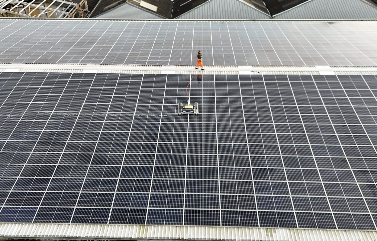 UK Warehouse Solar Panel cleaning service - GB Warehouse